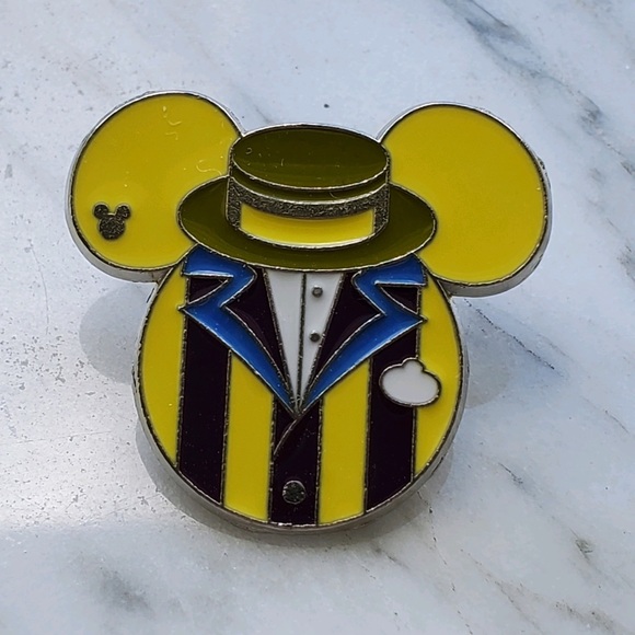 Disney | Jewelry | Toy Story Midway Mania Cast Member Costume Mickey ...